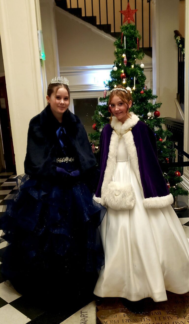Queen & Chief Lady Attend Carol Concert – Bo'ness Fair Day